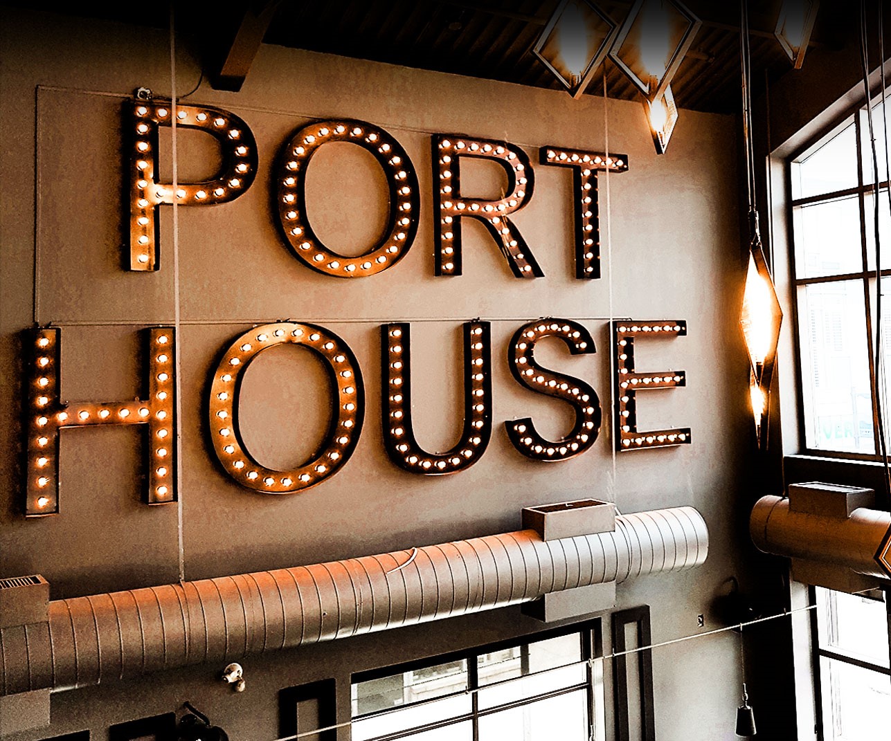 The Port House Social Bar & Kitchen - Visit Mississauga